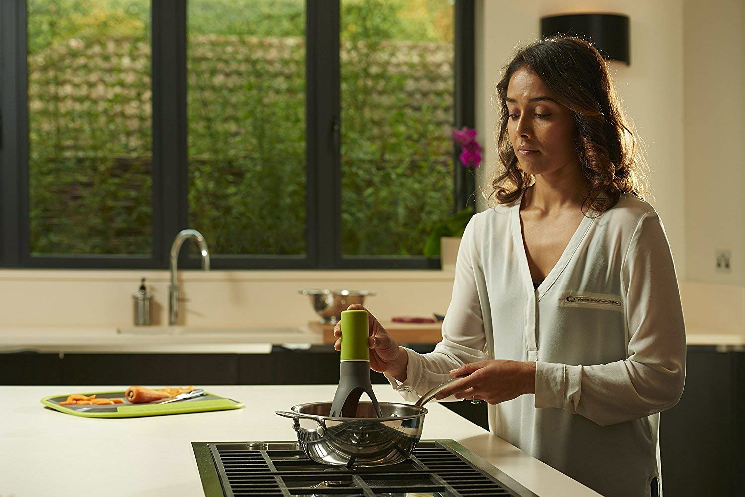 Automatic Pan Stirrer – I Crave This